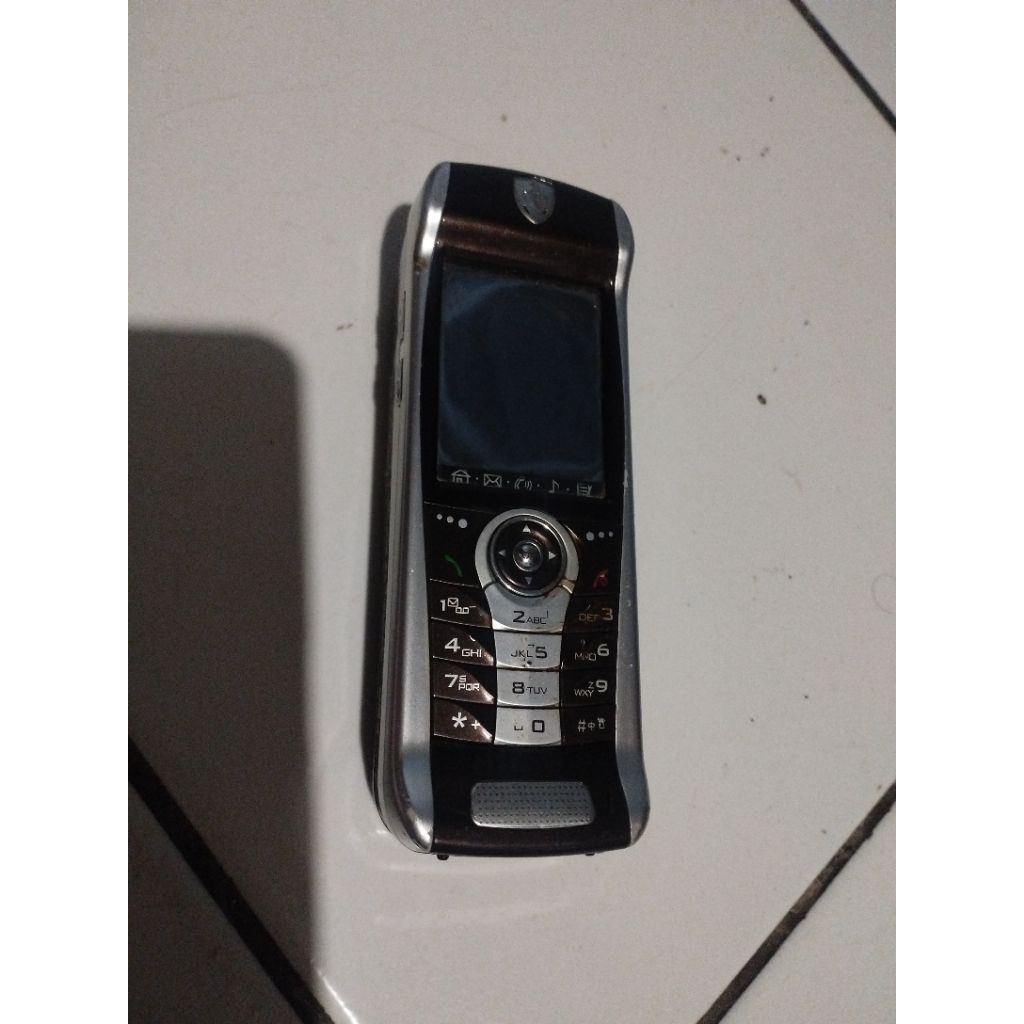 Jual handphone ferrari cect t690 | Shopee Indonesia