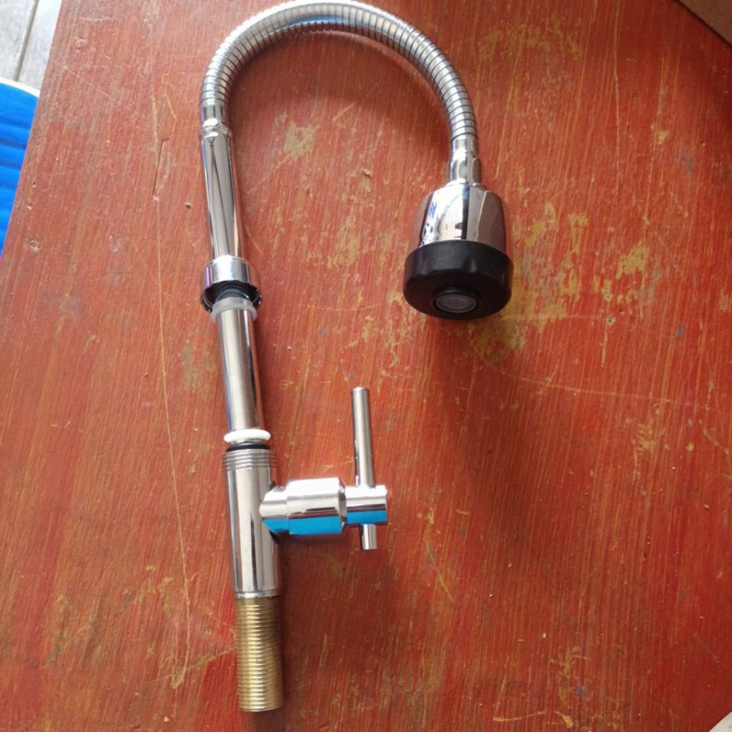 Jual Kran Keran Air Angsa Fleksibel Tembok Sink Kuningan Piring ...