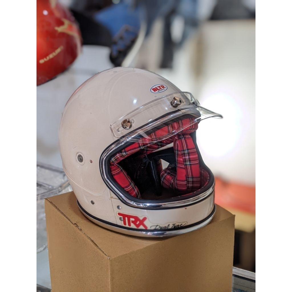 Jual HELM TRX CUSTOM BUSA TARTAN MERAH | Shopee Indonesia