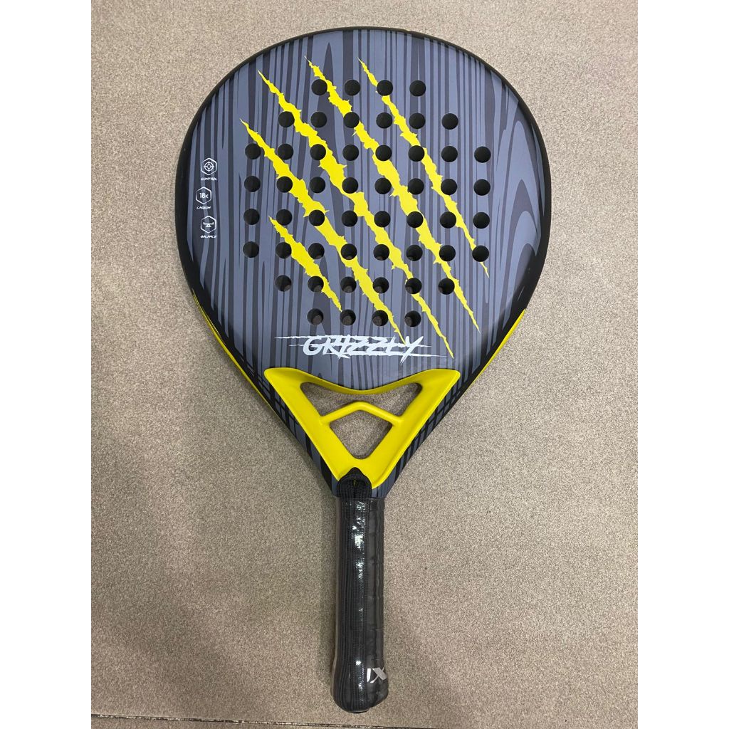 Jual Raket Padel Grizzly Power Claw 18K Carbon SAMPLE SALE DEFECT ...