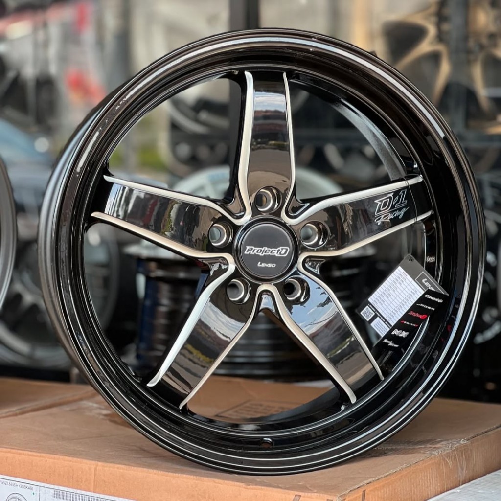 Jual Velg Original Lenso D1-Racing Ring 18 Lebar 8.5 Pcd 5x114.3 Et+35 ...