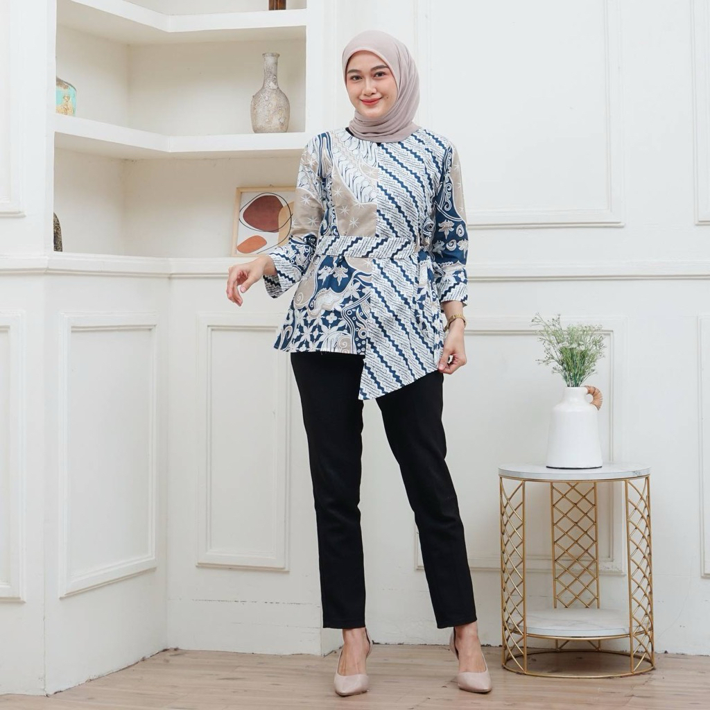 Jual Batik Atasan Wanita Modren - Blouse Batik Kantor Terbaru M L XL ...