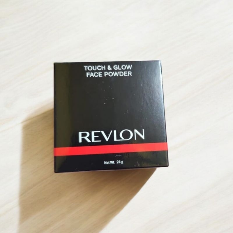 Jual Revlon Touch & Glow Extra Moisturizing Face Powder | Shopee Indonesia