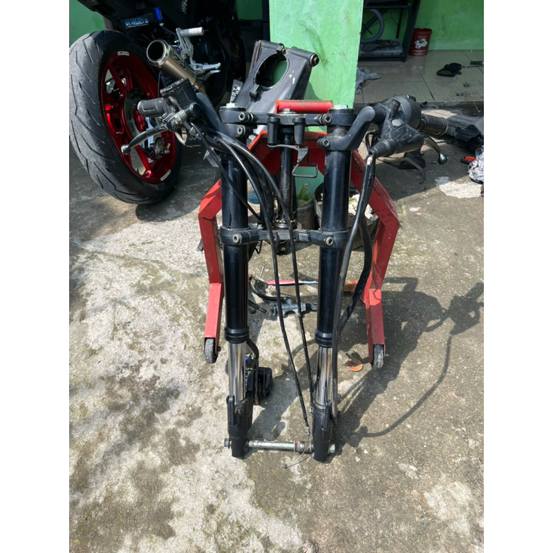 Jual USD R15 v3 PNP ALL VIXION/R15 v2 | Shopee Indonesia