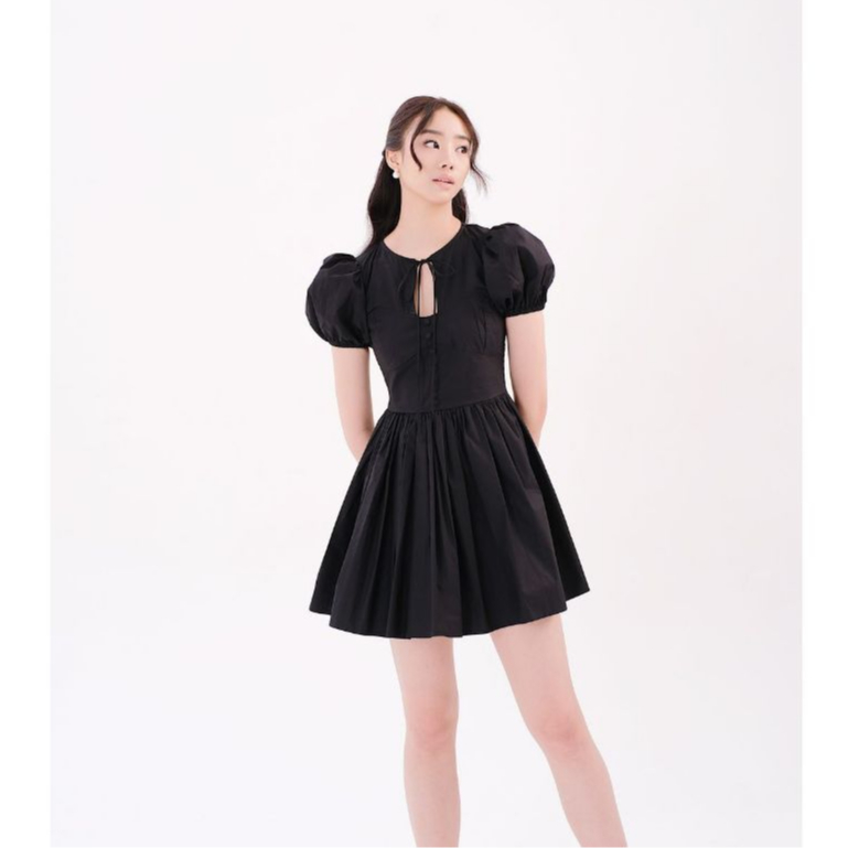 Jual NOMI - Taffy Dress / Mini Dress Wanita | Shopee Indonesia