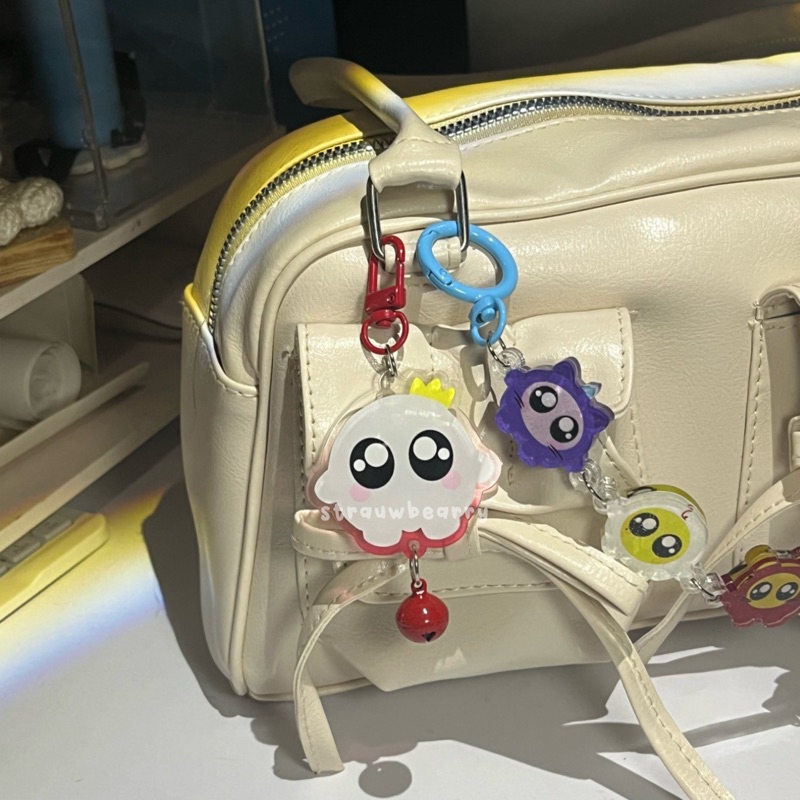 Jual TREASURE Bites Keychain & Popsocket by Strawberry Sauce | Shopee ...