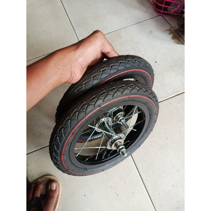 Jual Paket Velg pushbike balance bike sepeda keseimbangan ukuran 12 ban ...