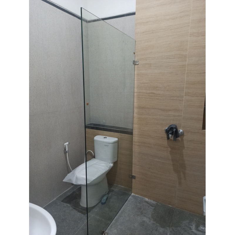 Jual sekat kaca tempred 10mm | Shopee Indonesia