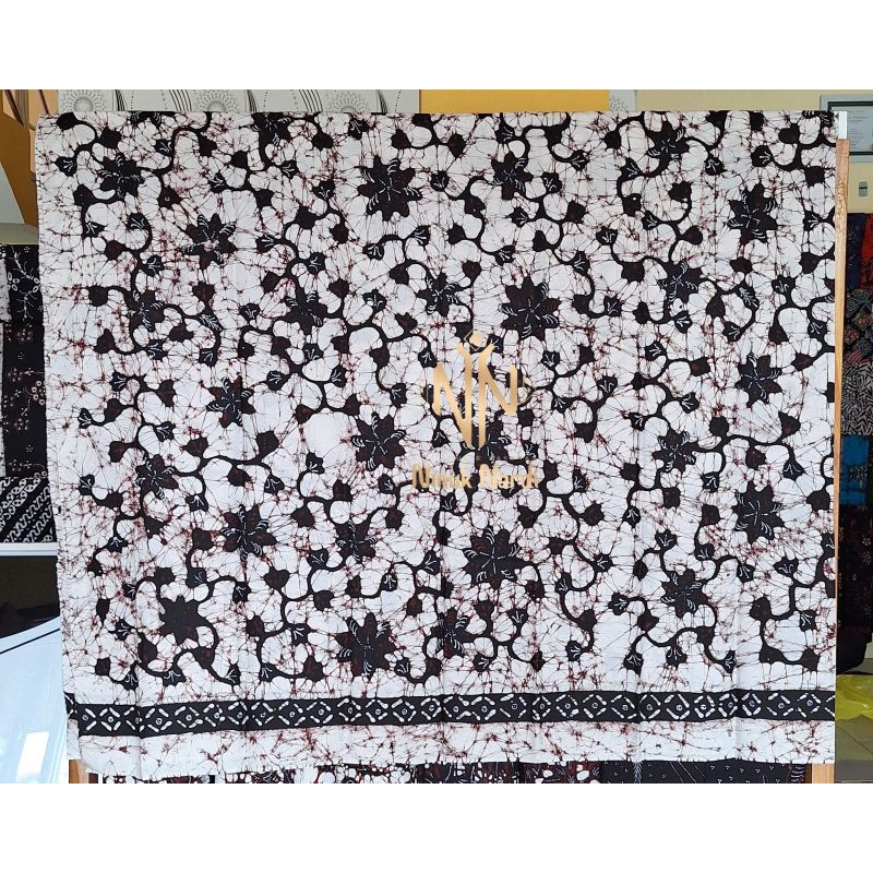 Jual Kain Batik Tulis Bakaran Khas Pati | Shopee Indonesia