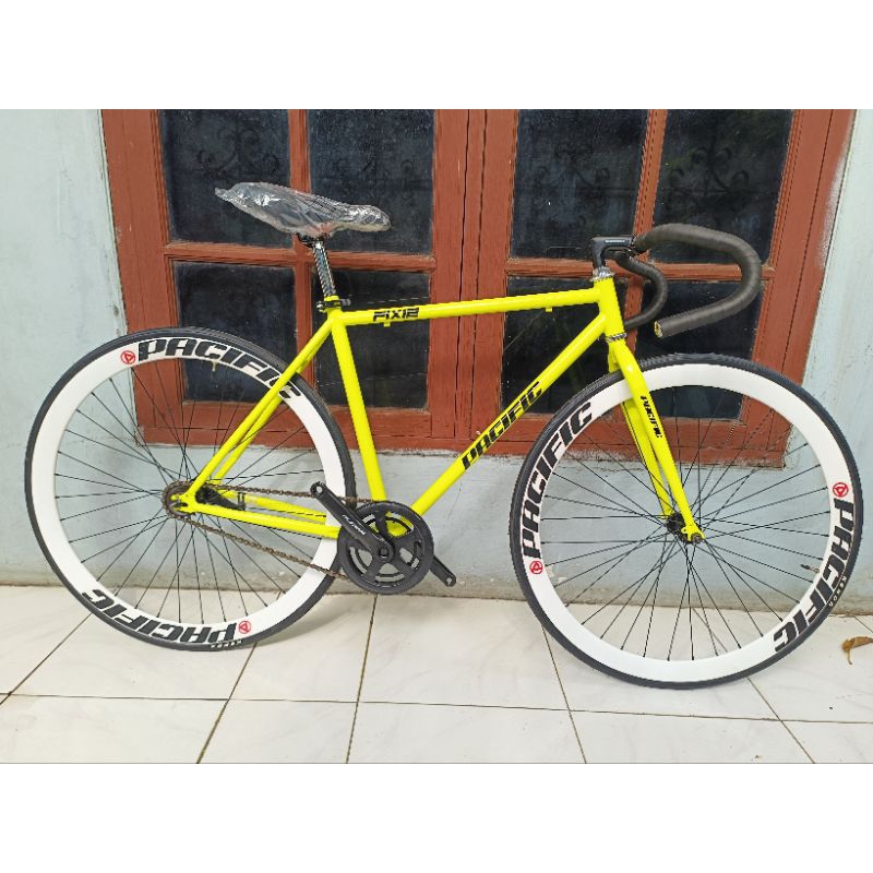 Jual sepeda fixie 700c merk pacific full bike pacific model rem terpedo ...