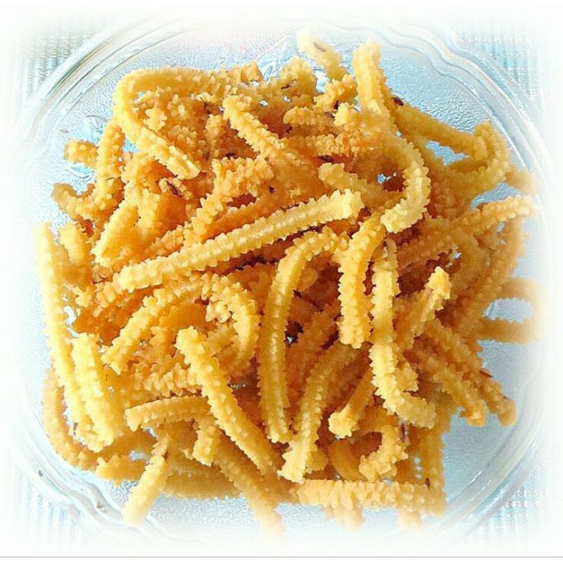 Jual Kue akar kelapa premium 500 gram || Full tepung ketan || Kue ...