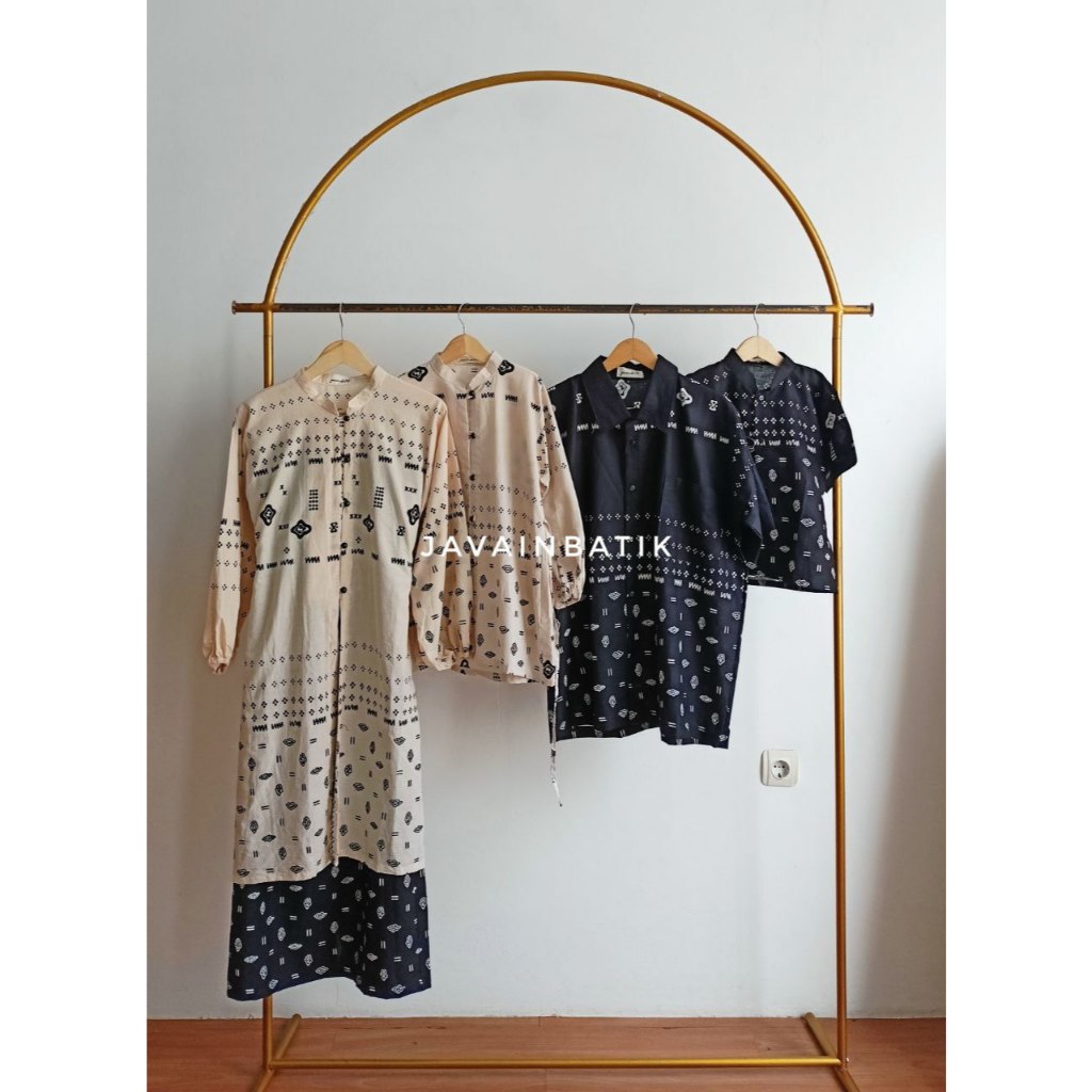 Jual javainbatik - SET FAMILY BATIK CAP BASIC CREAM PRIA DAN WANITA - batik kondangan - couple ...