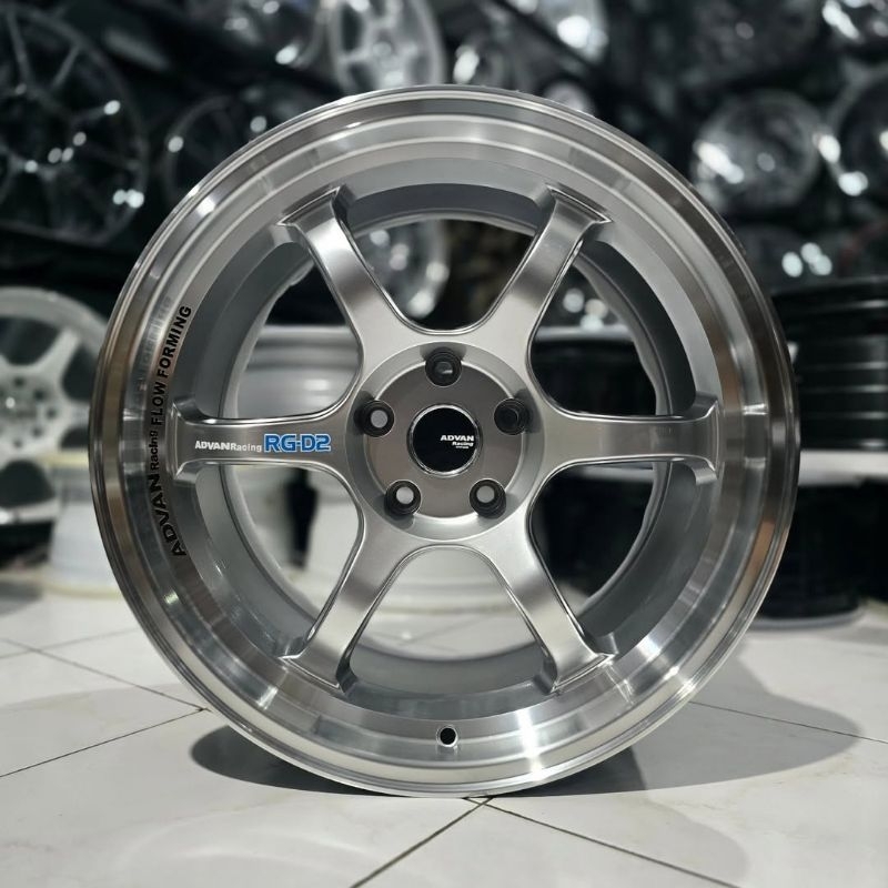 Jual velg racing mobil r18 ADVAN RG D2 LEBAR 9,5 ET 25 ring 18 cocok untuk mobil Innova reborn ...