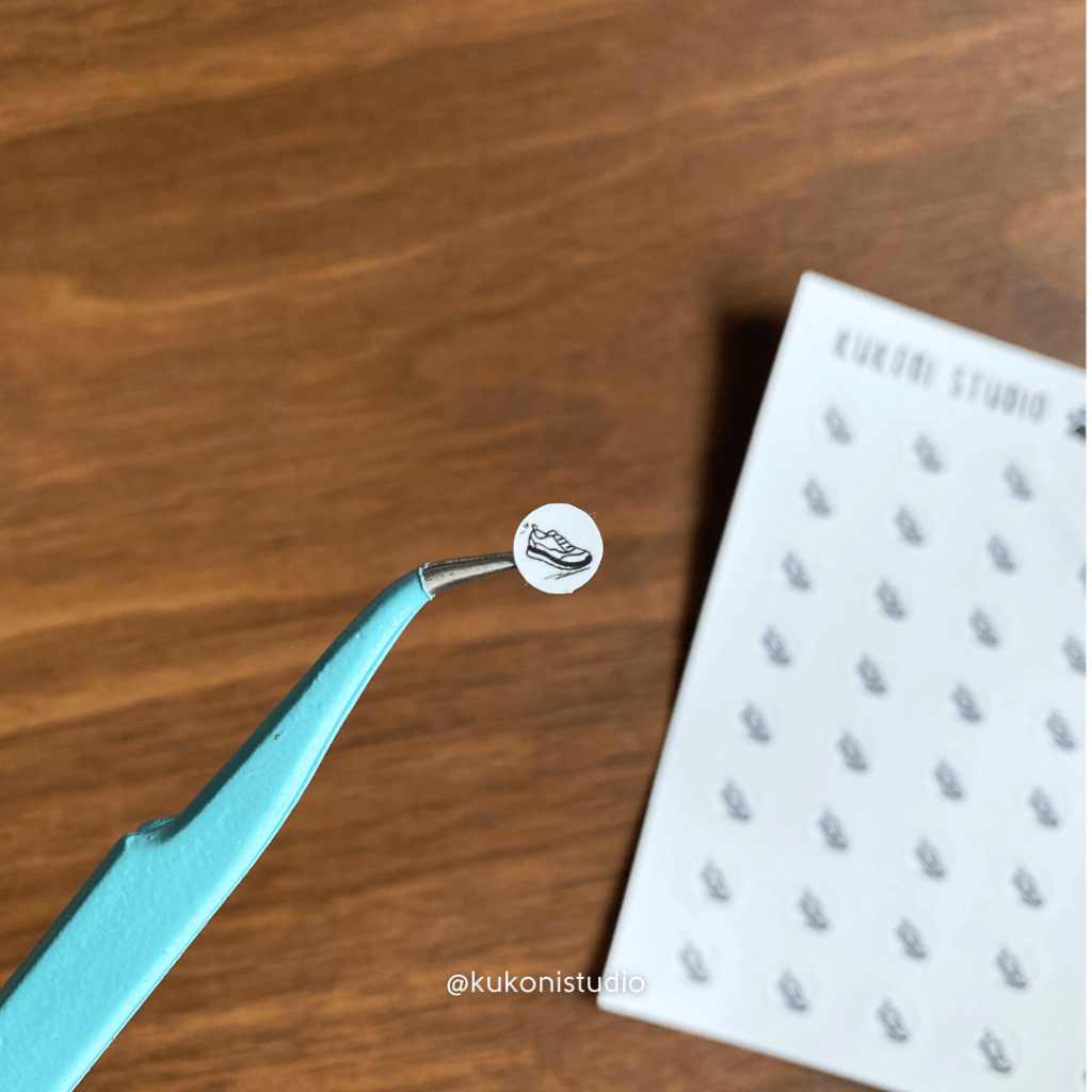 Jual Stiker Sepatu / Sepatu Lari / Olahraga (Running Shoe Icon Sticker ...