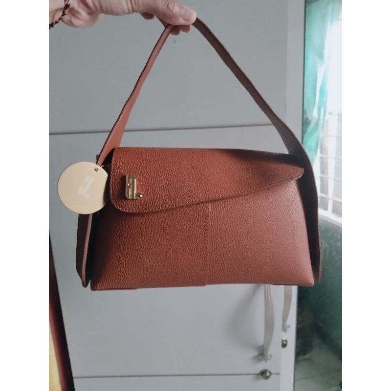 Jual Kiev bag Heylocal warna Caramel NEW | Shopee Indonesia