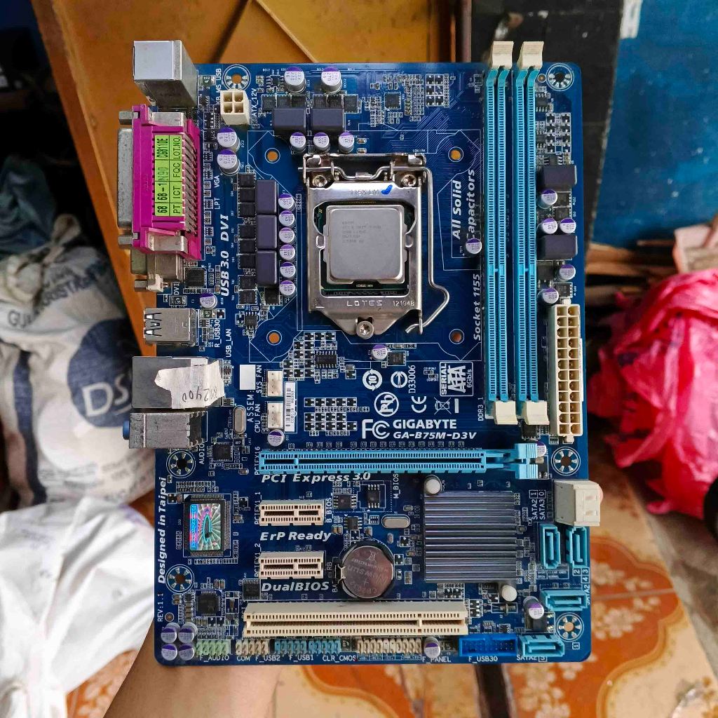 Jual Mainboard Motherboard MOBO H61 GigaByte GA-B75M-D3V LGA 1155 DDR3 Processor Intel i5-2400 ...