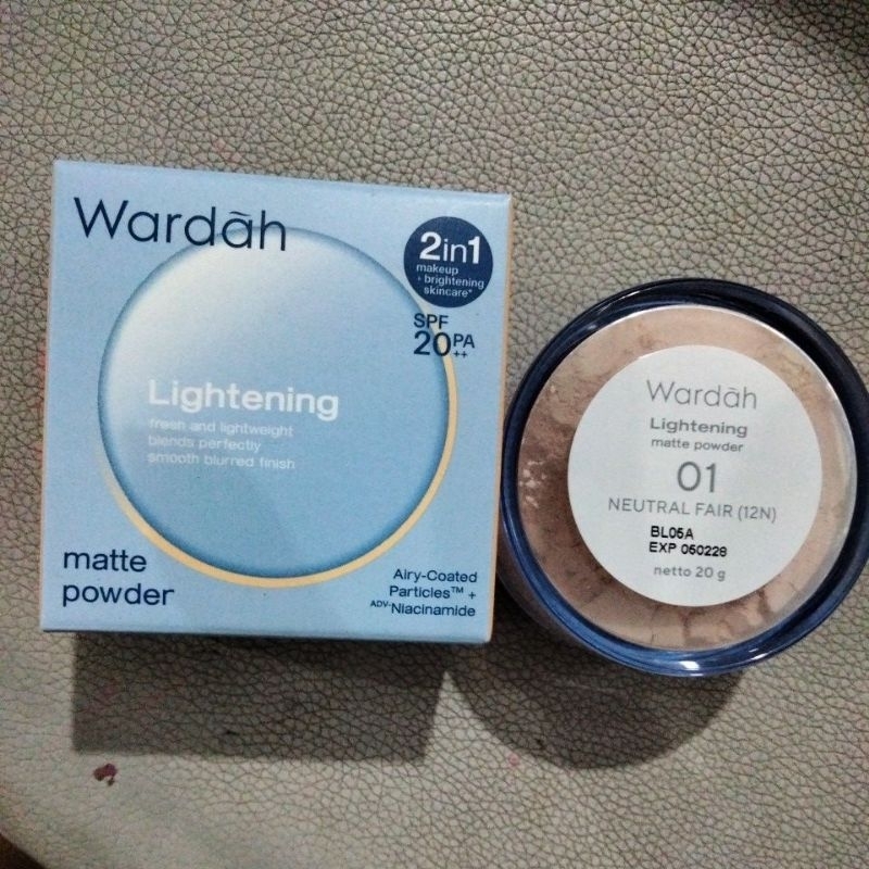 Jual Wardah Lightening Matte Powder Shade 1-4 20 gr | Shopee Indonesia