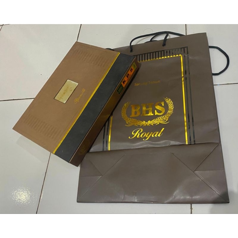 Jual Paper bag sarung BHS royal | Shopee Indonesia
