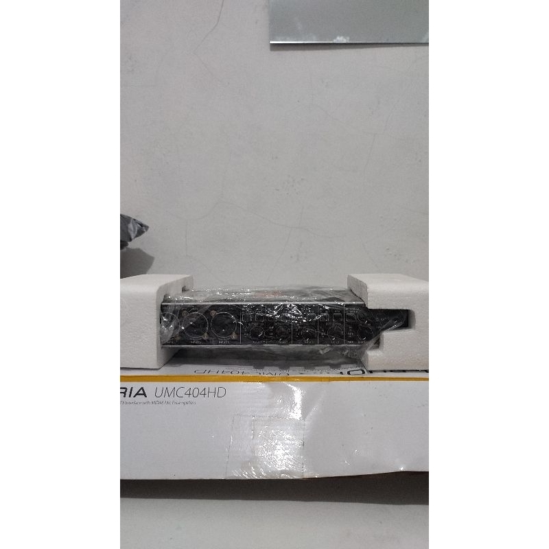 Jual Behringer HD404 | Shopee Indonesia