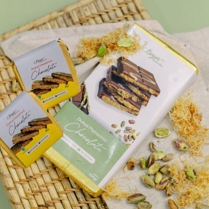 Jual Bogor Raincake - Dubai Pistachio Large + Free Dubai Hazelnut ...
