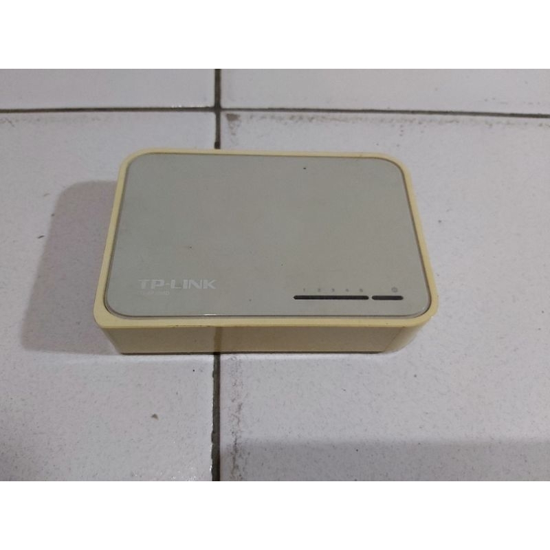Jual Switch Hub 5 port TP Link bekas | Shopee Indonesia