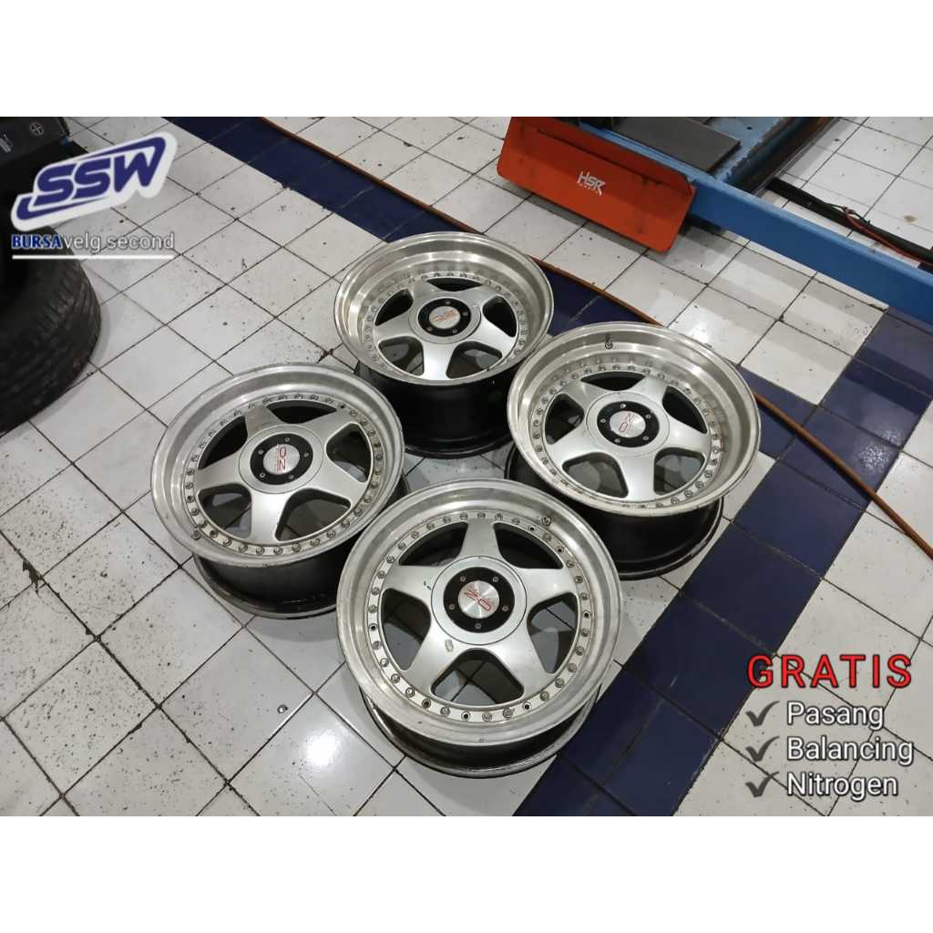 Jual Pelek Mobil Seken ModelOZ Racing Ring 17 Lubang 4x100/114 Celong Untuk Mobil Vios Yaris ...