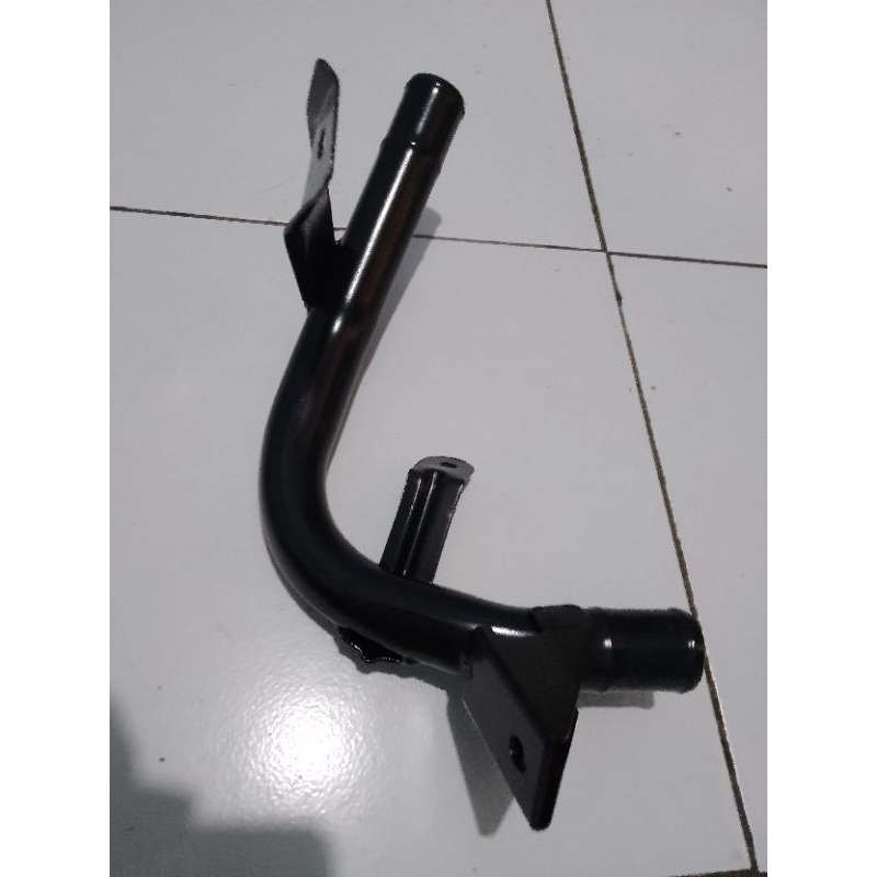 Jual Pipa radiator Avanza 1,5 bawah | Shopee Indonesia