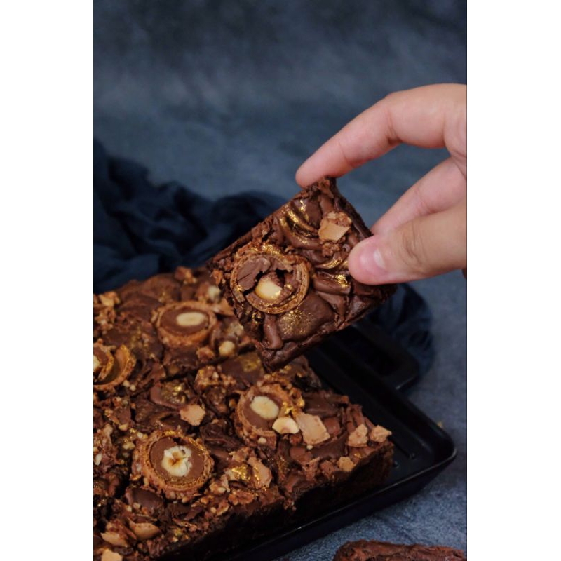 Jual Brownies Choco Nutella Rocher | Shopee Indonesia
