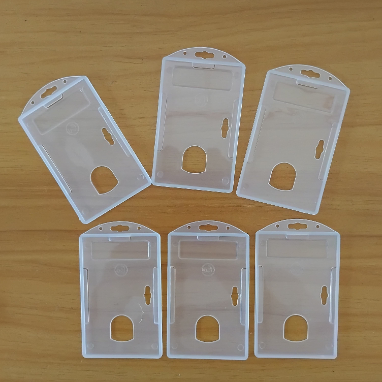 Jual FRAME PLASTIK HOLDER TEMPAT KARTU ID CARD | Shopee Indonesia