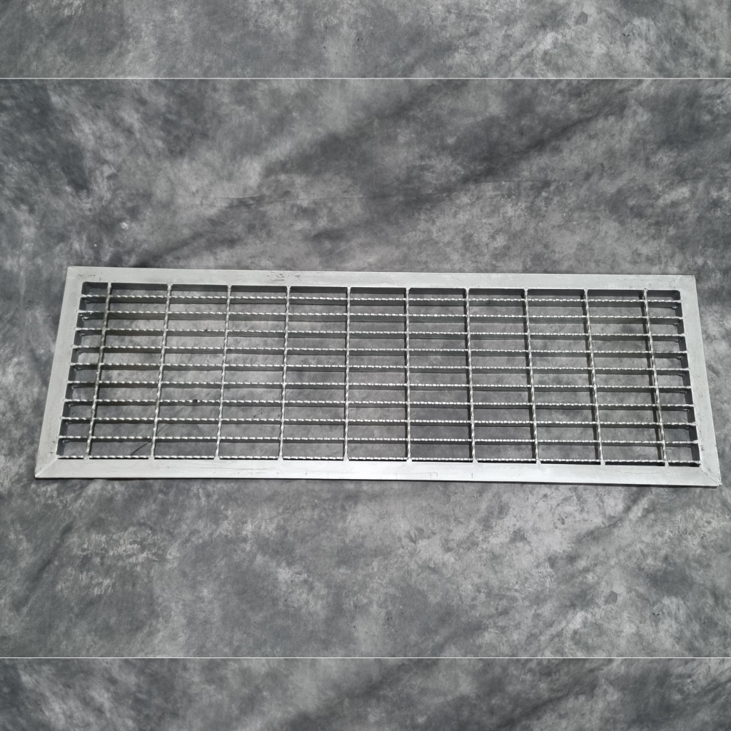 Jual Steel Grating Serrated Bergerigi Tutup Selokan/GOT Galvanis Anti ...