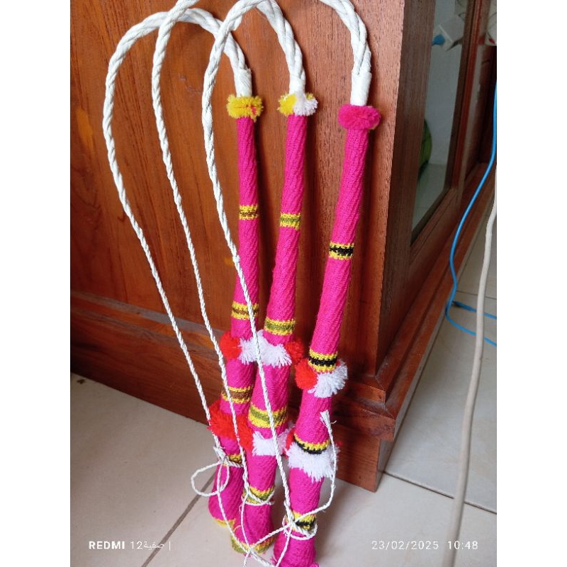 Jual pecut /cambuk tradisional, pecut bopo warna pink | Shopee Indonesia