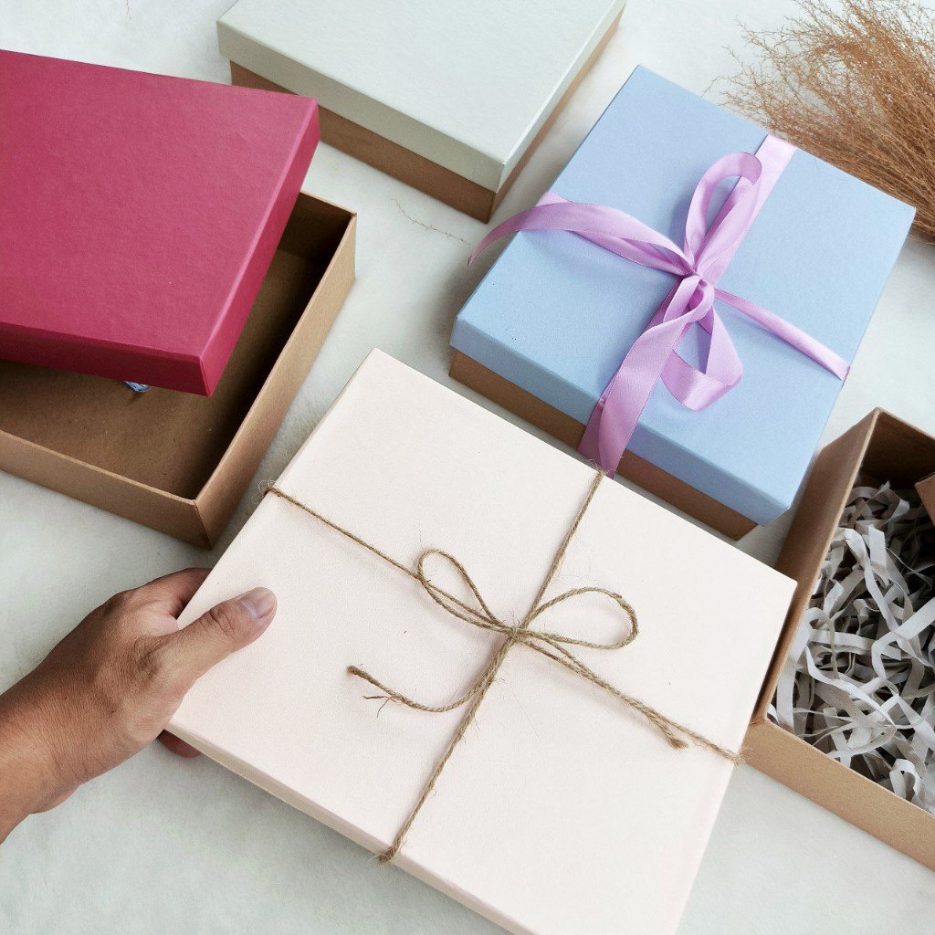 Jual 24x20x6 cm HARD BOX PREMIUM / kado gift box untuk hadiah ulang ...