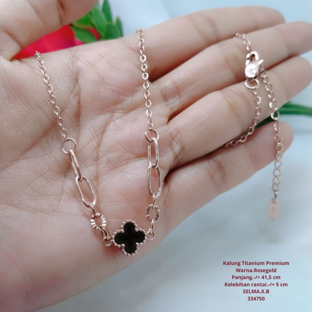 Jual Kalung Clover Titanium Premium Perhiasan Aksesoris Lapis Emas Anti ...