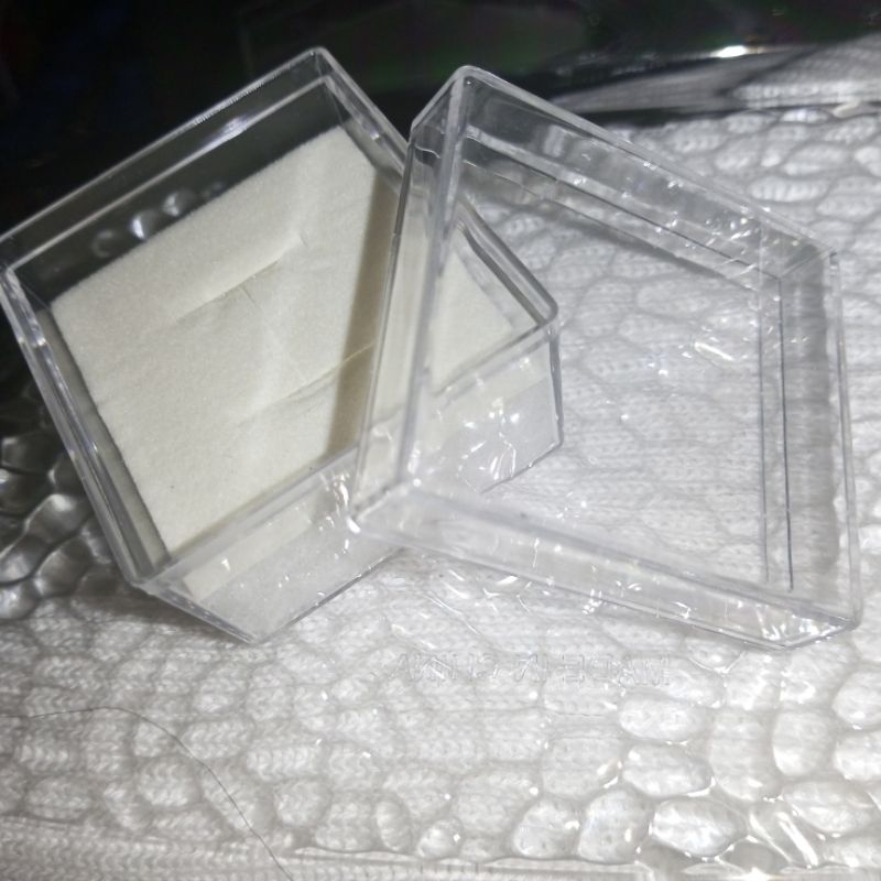 Jual BOX AKRILIK CINCIN MINI 5x5x5cm | Shopee Indonesia
