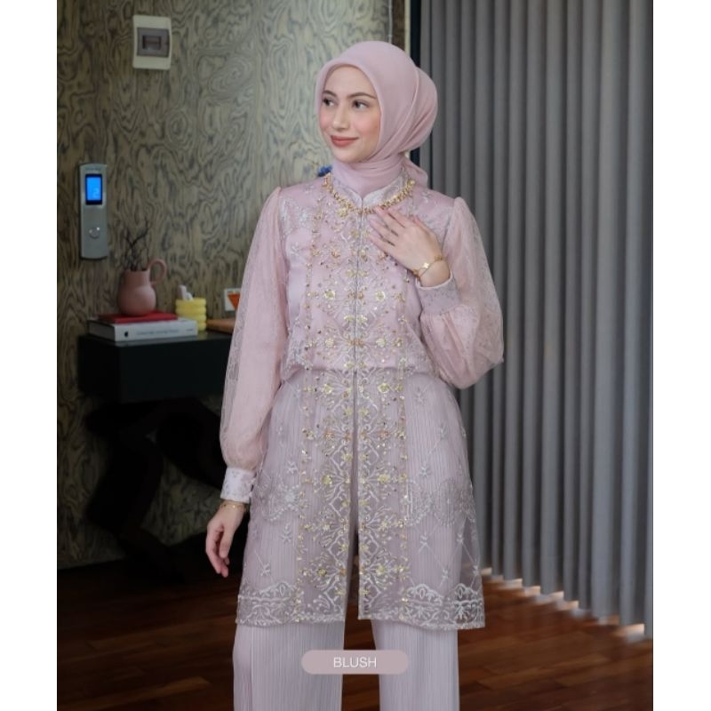 Jual Inara Outer By Sarah The Label ( READY KIRIM ) | Shopee Indonesia