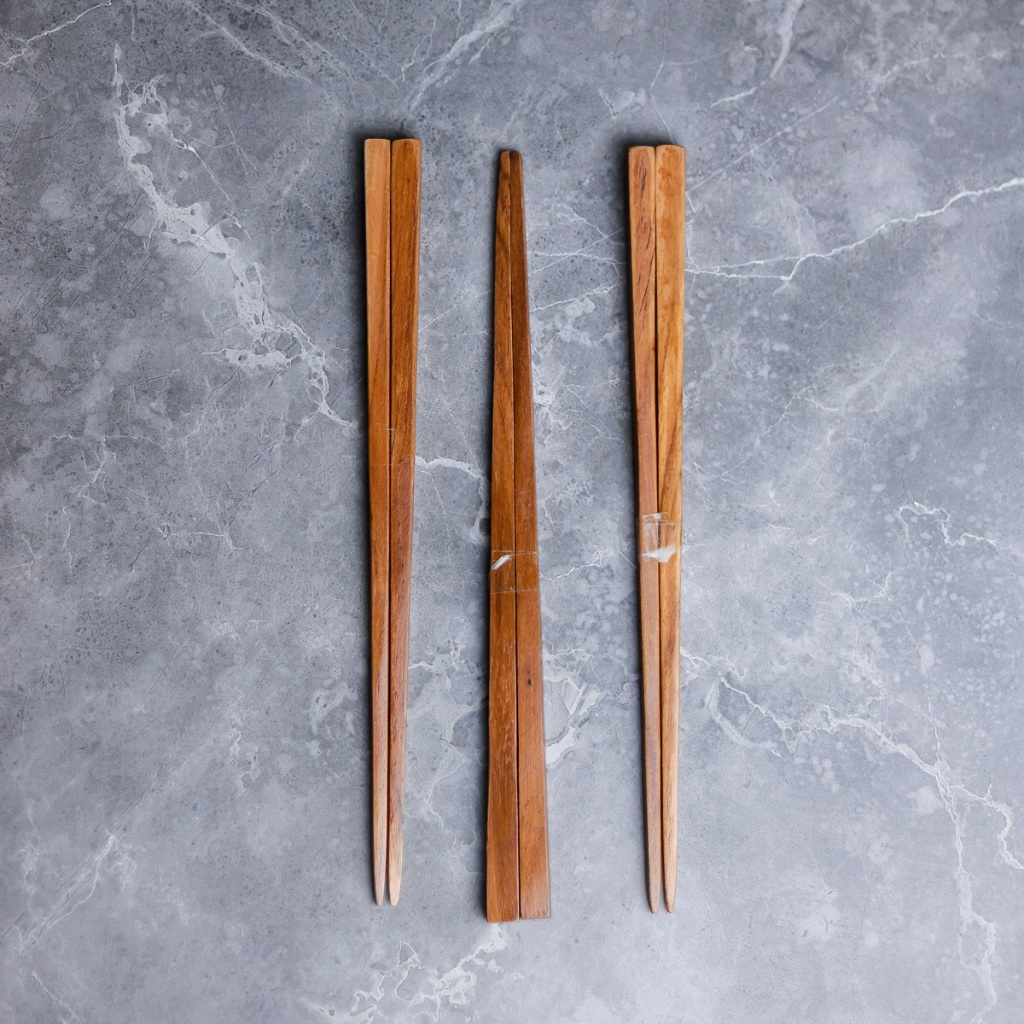 Jual Suradi Sumpit Kayu Jati / Wooden Chopsticks | Shopee Indonesia