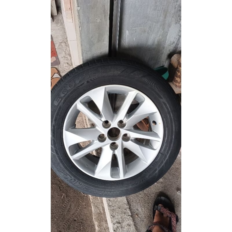 Jual Velg innova reborn plus ban 1 biji | Shopee Indonesia