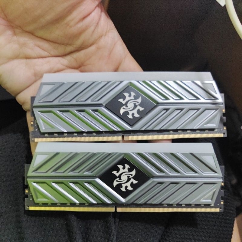 Jual ram gaming xpg 16gb 2x8gb ddr4 3200mhz RGB l | Shopee Indonesia