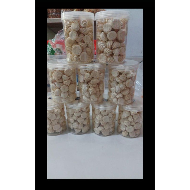 Jual KUE SAGU SUSU (toples 800ml) | Shopee Indonesia