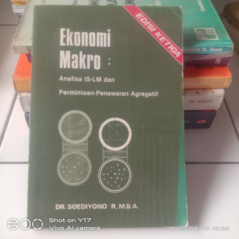Jual BUKU EKONOMI MAKRO ANALISA IS-LM DAN PERMINTAAN PENAWARAN AGREGATIF EDISI KETIGA OLEH DR ...