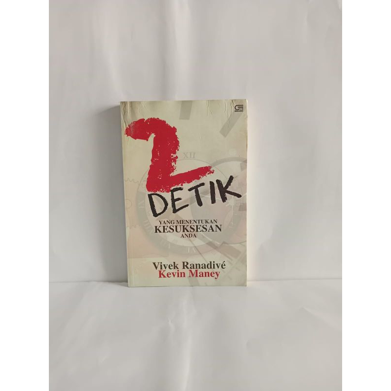 Jual Buku original 2 DETIK YANG MENENTUKAN KESUKSESAN ANDA oleh Vivek ...