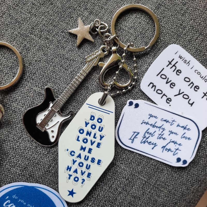 Jual [READY STOCK] Keychain acrylic LANY - 'Cause You Have To? | Shopee ...