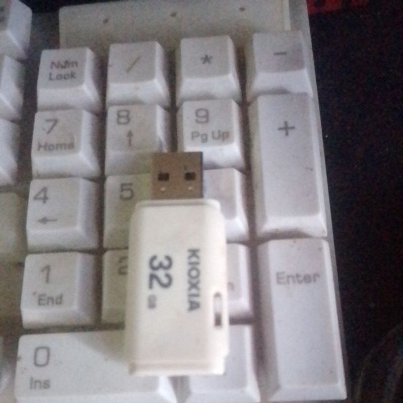 Jual flashdisk botable windows plug play | Shopee Indonesia