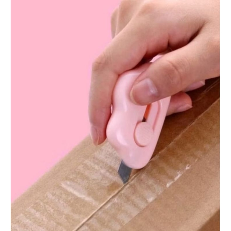 Jual Cutter Mini Pisau Kecil Silet ATK Pembuka Plakban Kertas | Shopee ...