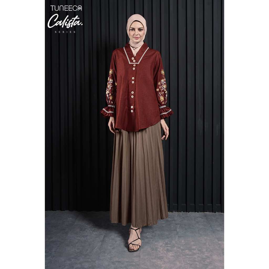 Jual Tuneeca Blouse Kemeja Calista Series - TH-2025003 | Teracotta | Shopee Indonesia