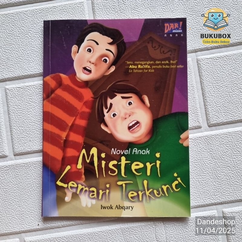Jual Misteri Lemari Terkunci by Iwok Abqary - Novel Buku Cerita Anak Bekas Preloved | Shopee ...