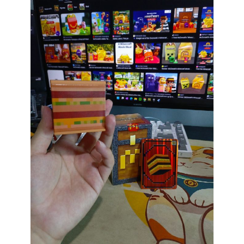 Jual MCD Minecraft Meal Blind Box Toy BigMac (Redeem Code Masih Bisa ...