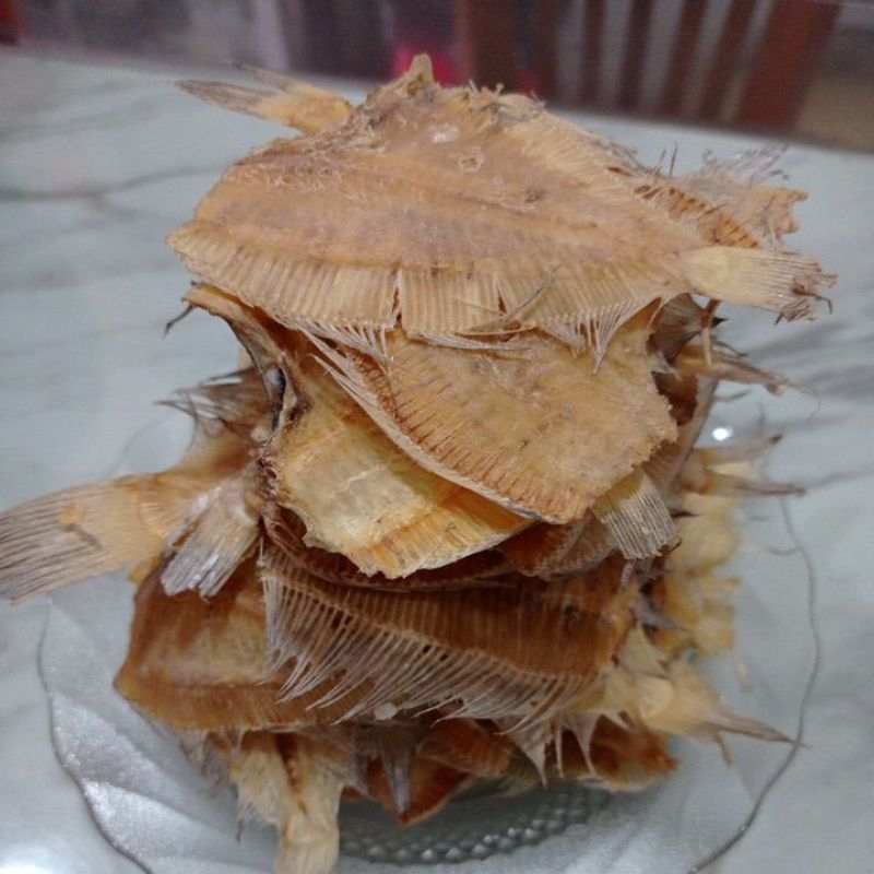 Jual Ikan Pihi tawar Kering 100g Ikan Sebelah kering Pihi bubuk 100g ...