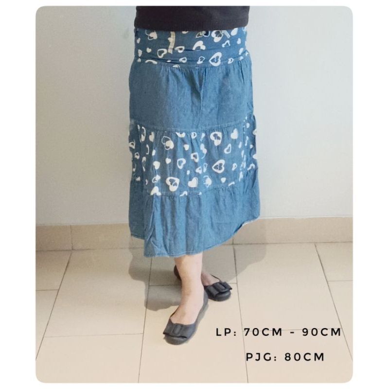 Jual Preloved Rok Denim Midi Umpak-umpak Motif Pinggang Karet | Shopee ...