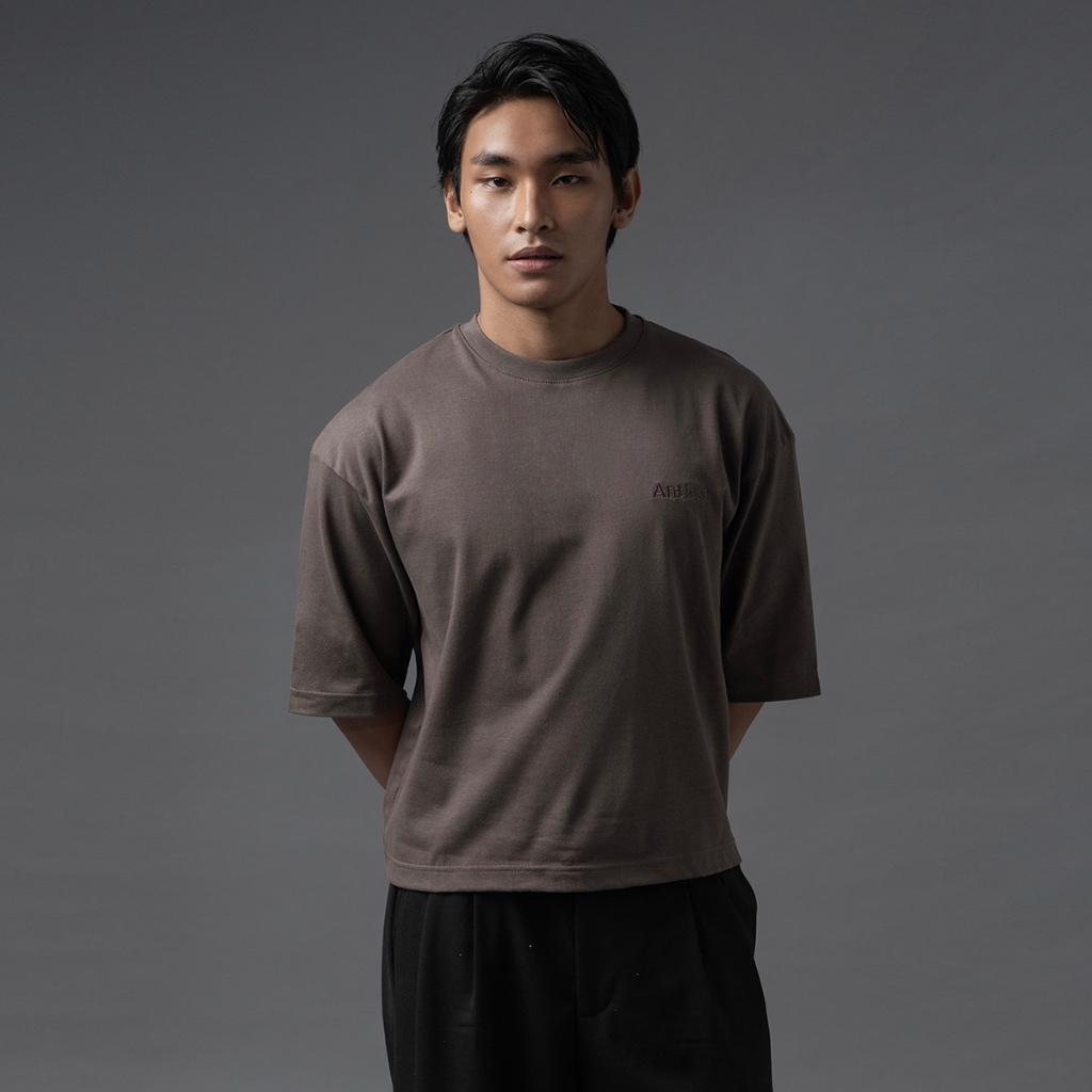 Jual Essential Boxy Cropped Tee Antidot Studios | Shopee Indonesia